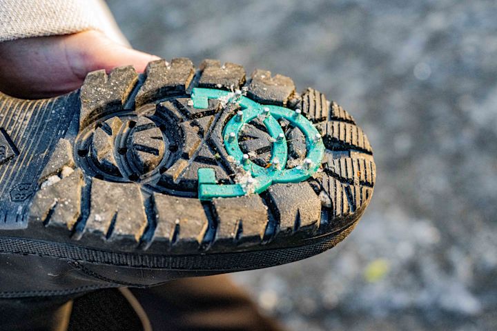 Test av sko med vendbare pigger | Eurosko